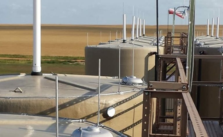 TRAINING LIGHTNING PROTECTION AND GROUNDING SYSTEM FOR OIL AND GAS ...